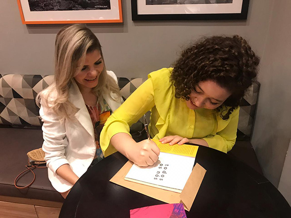 Lançamento da escritora Maria Luiz Maia consolida o Café Cultural ...